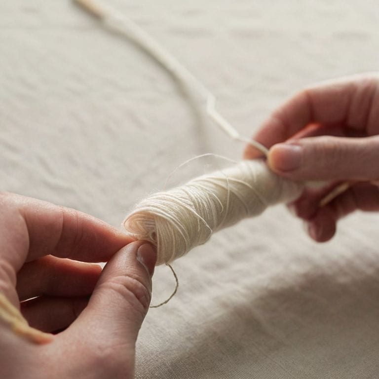 A Guide to the Wraps Per Inch (wpi) Tool - Weaves & Knits