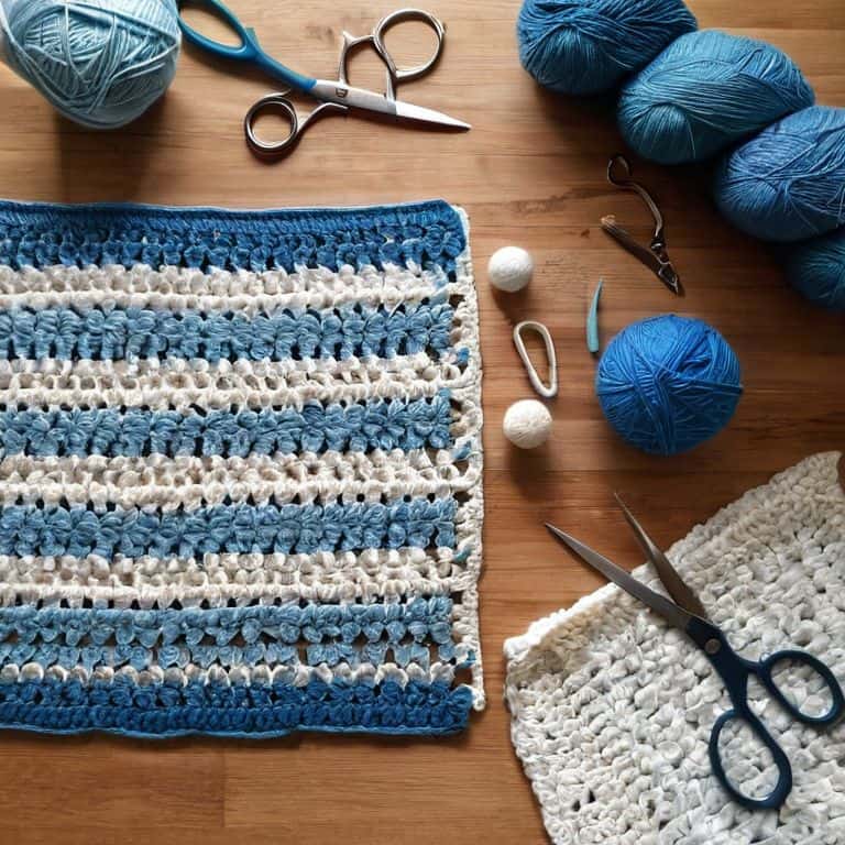 The 5 Best Crochet Stitches for Blankets - Weaves & Knits