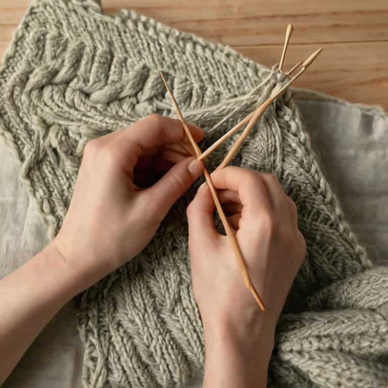 An Explainer: What Is Frogging in Knitting? - Weaves & Knits